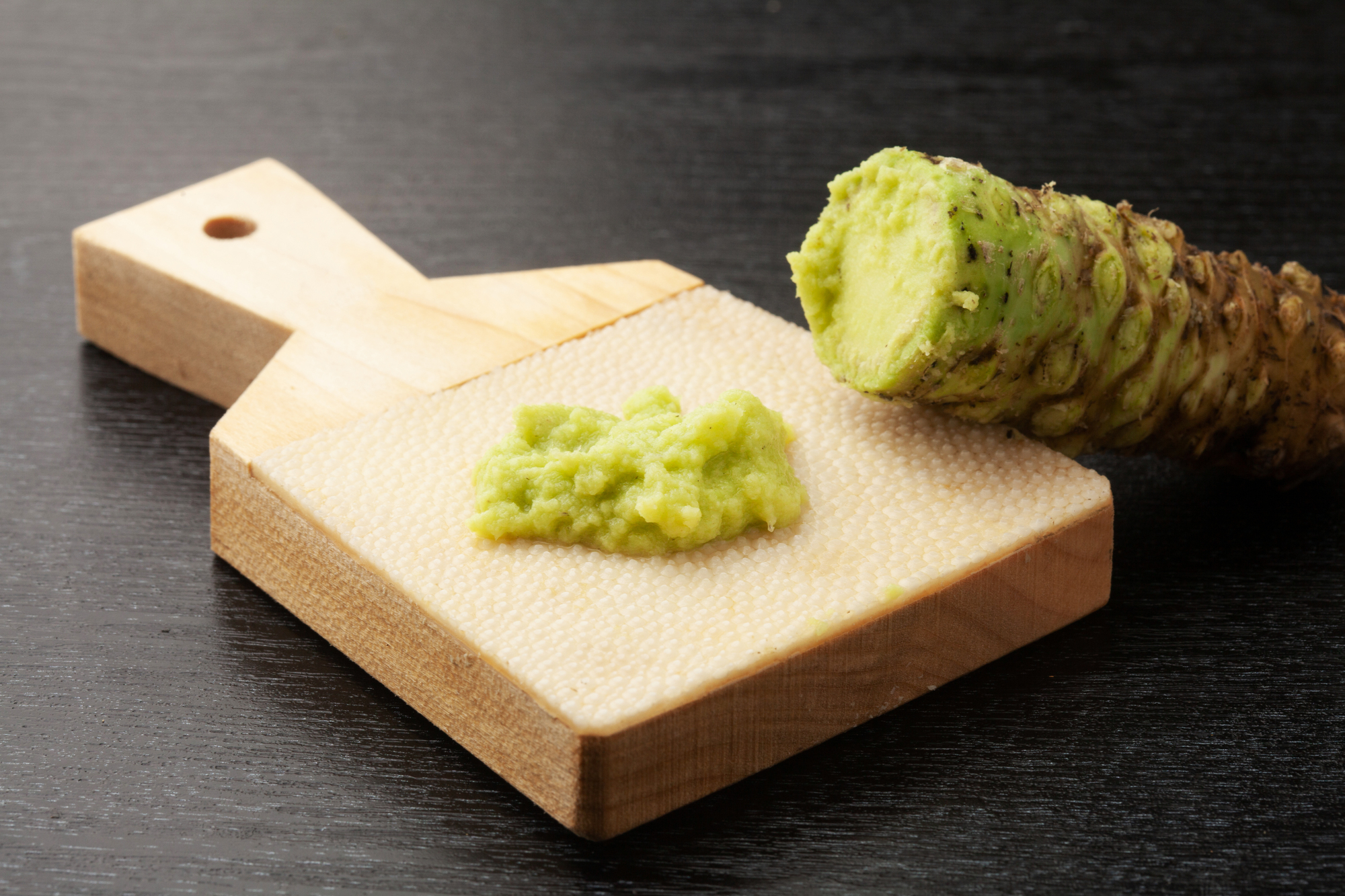 わさびの風味を決めるのはこれ！おろし器の種類と選び方 | わさび生活